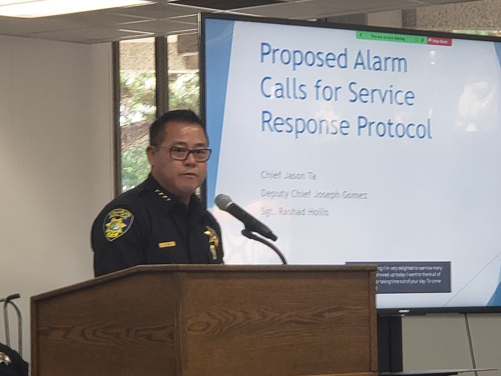 Vallejo police face skeptical residents on plan to reduce alarm call ...