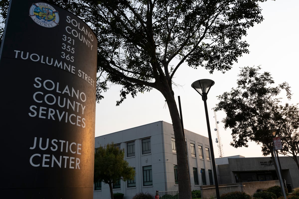 Vallejo fights disclosure of badge-bending records in criminal court